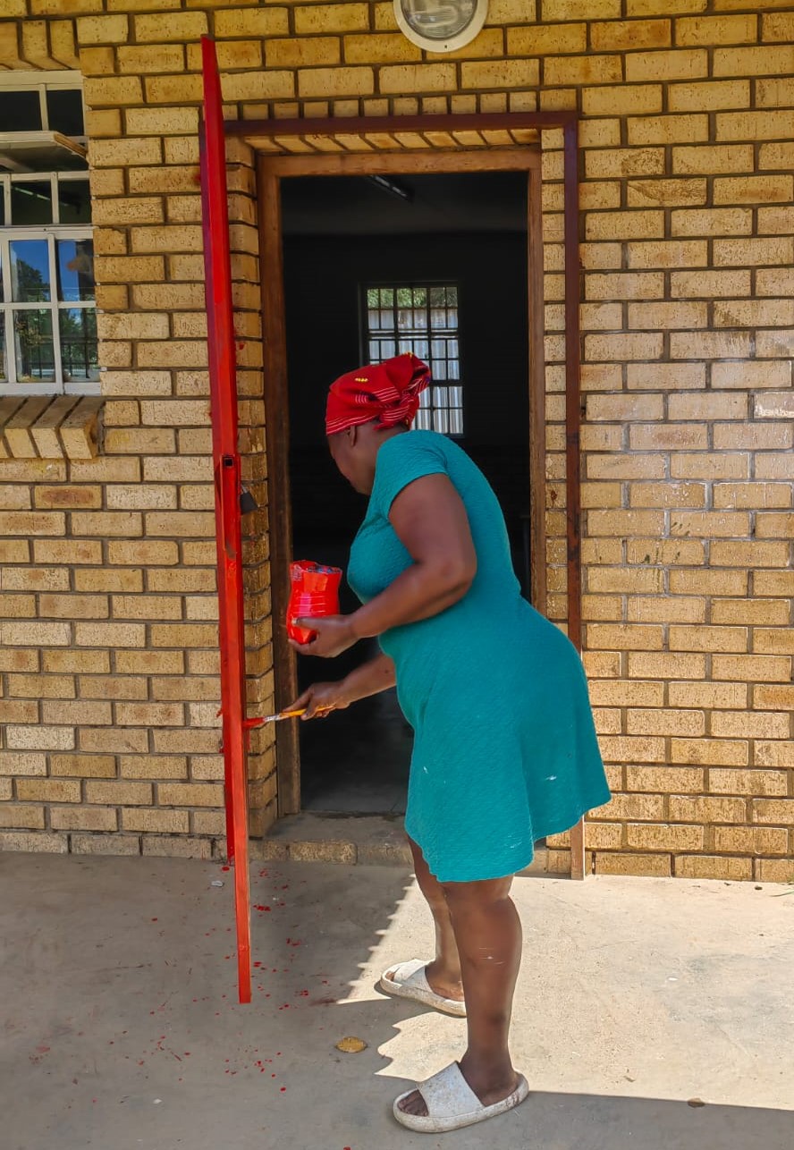 Crabbush School gets a Facelift! – Visit Hogsback